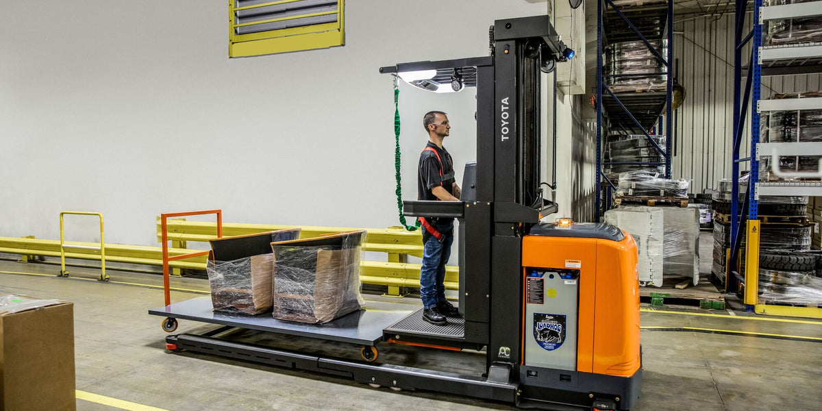 The Versatility of Toyota's Electric Furniture Order Picker: A Game-Ch