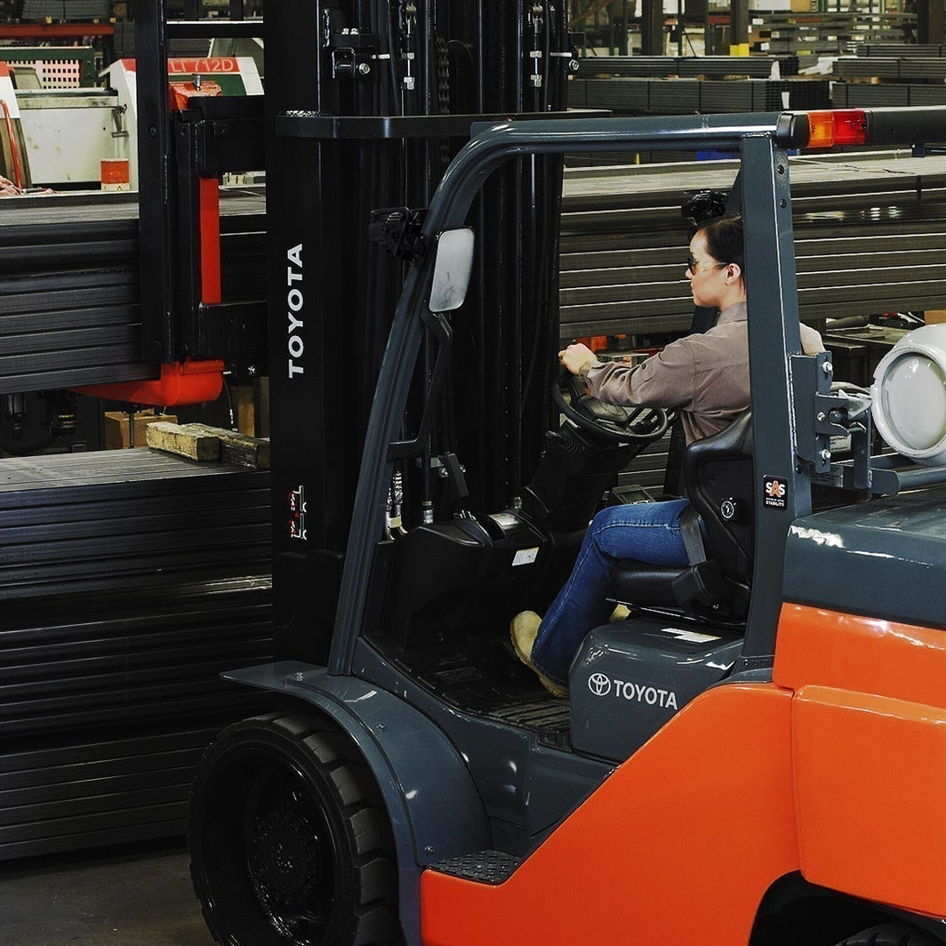 Liftow | Canada’s #1 Toyota Forklift Dealer – Sales, Rentals & Service